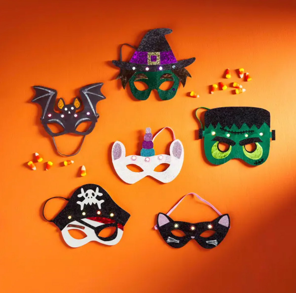 DE-LIGHT-FUL DRESS UP MASKS – the blue béret