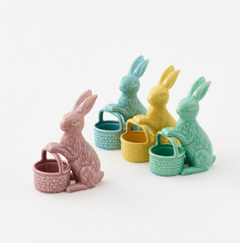 Embossed Bunny w/Basket – the blue béret