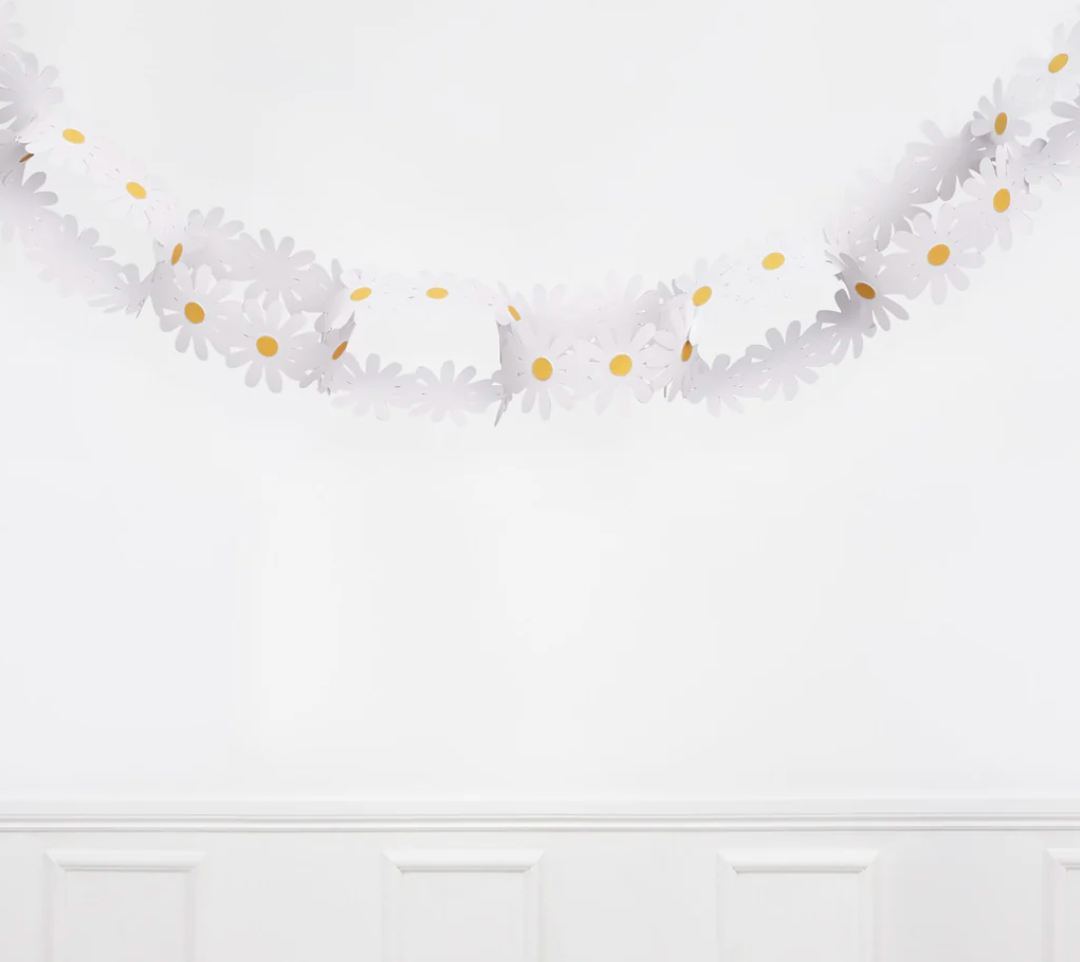 Daisy Paper Chains – the blue béret