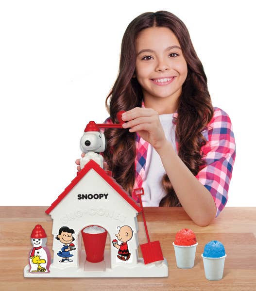 Snoopy Sno-Cone Machine Snow Cone Maker with Flavor Pack – the blue béret